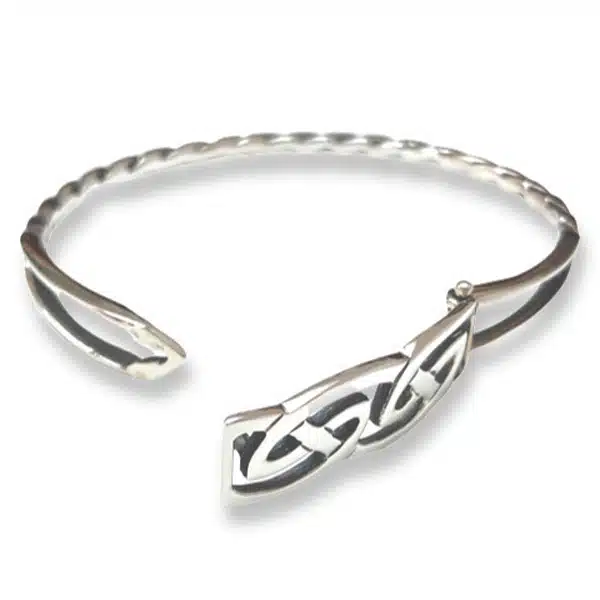 Skipport Silver Celtic Bangle - Hebridean Jewellery